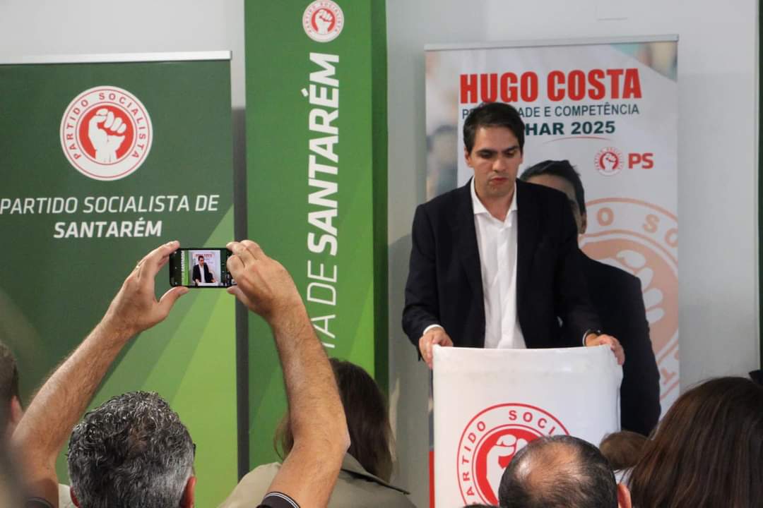 Hugo Costa reeleito líder da Federação distrital do PS de Santarém (c ...