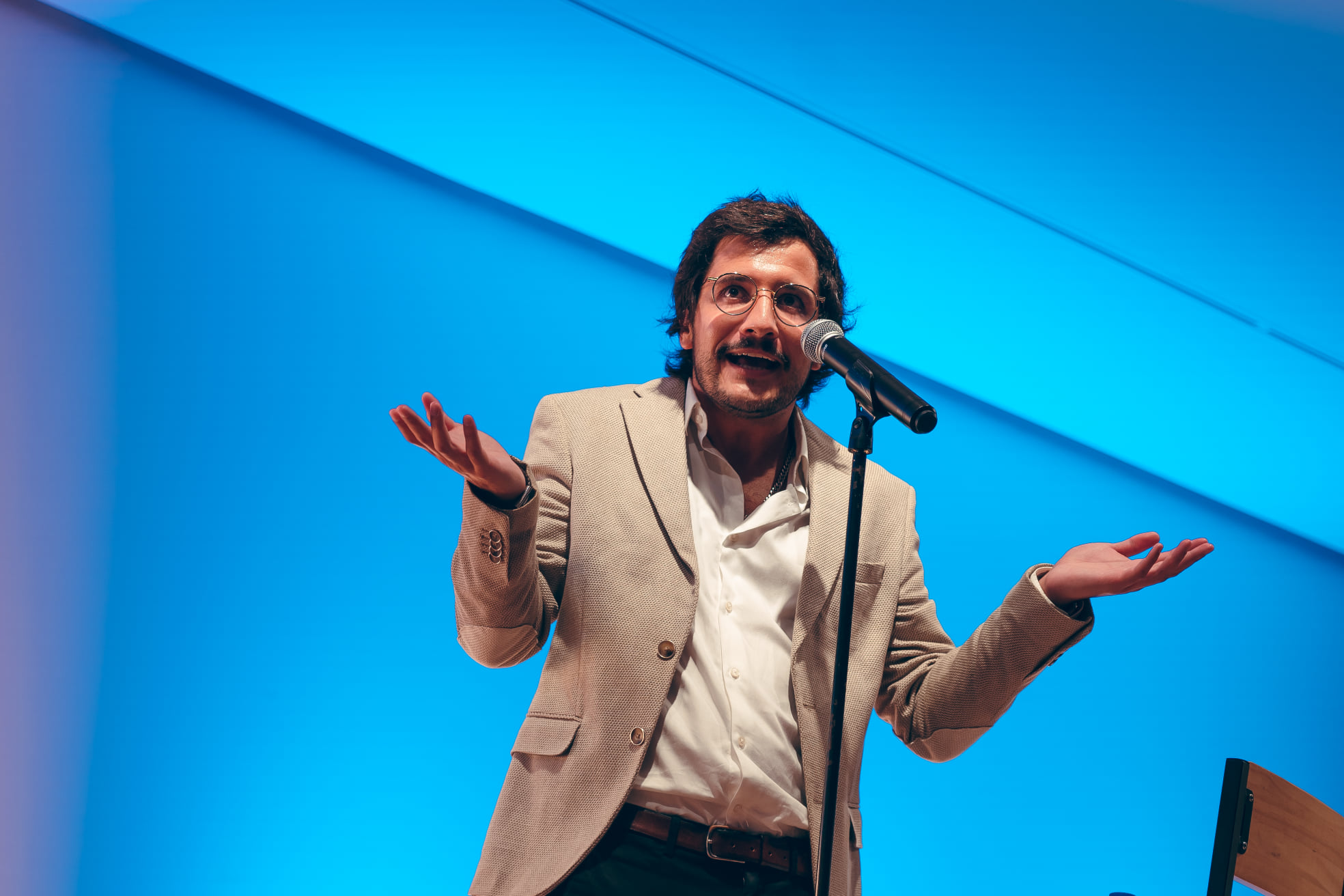 Mação | Noite de humor com Carlos Vidal no Cine-Teatro | Médio Tejo