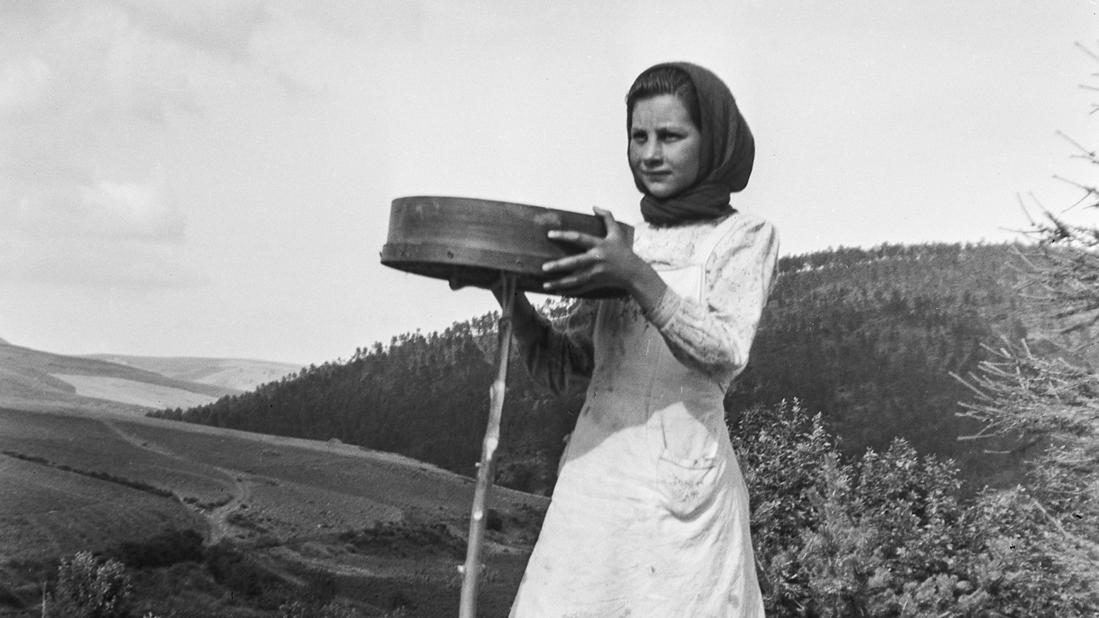 "As Mulheres de Maria Lamas" em exposição no Museu Carlos Reis | Médio Tejo